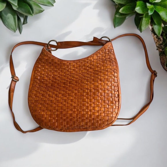 Vilenca Holland | Bags | Vilenca Vilenca Holland Woven Leather ...